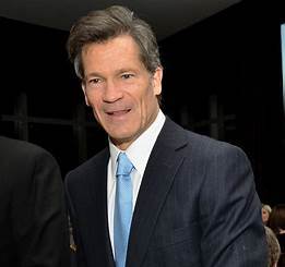 LOUIS MOORE BACON（美國） 路易斯培根 Moore Capita 創始人-